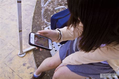 工口少女的小清新写真 拍照片