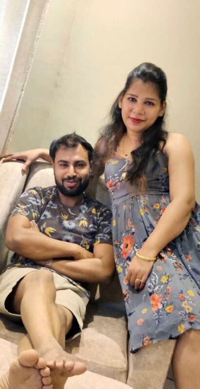 Desi Horny Beautiful Tamil Cheating Wife Having Fun With Her Friend