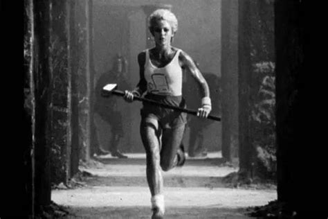1984苹果迄今为止最伟大的广告没有之一 知乎