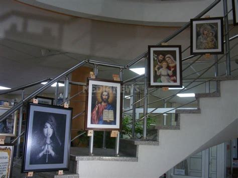 Откриха изложба на гоблени в Мездра