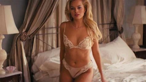 Margot Robbies Nakenscen Var Hennes Egna Idé Moviezine