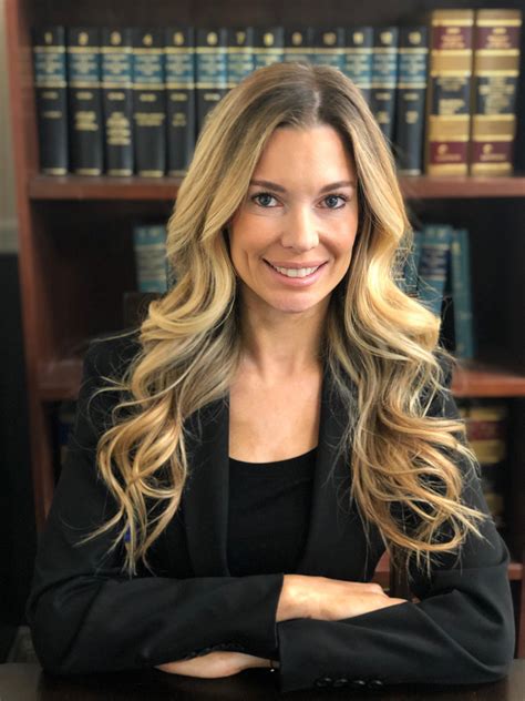 Donna Bachoura Mumsee