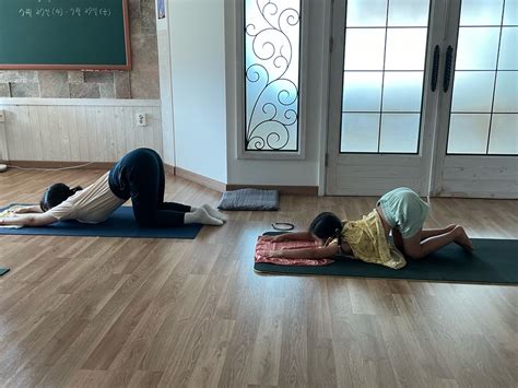 엄마와 요가하기