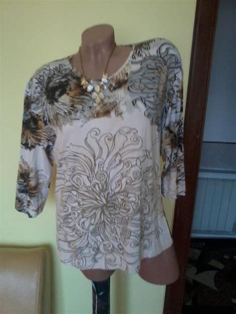 Блузка 48р — цена 108 грн в каталоге Блузы Купить женские вещи по доступной цене на Шафе