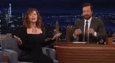 Susan Sarandon Casually Comes Out As Bisexual On Late Night Chat Show