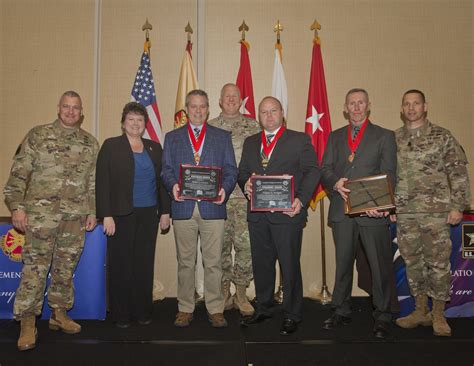 Imcom Recognizes 15 Of Its Best With Stalwart Award Article The United States Army