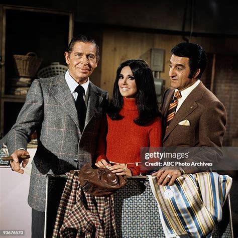 Marlo Thomas Danny Photos And Premium High Res Pictures Getty Images