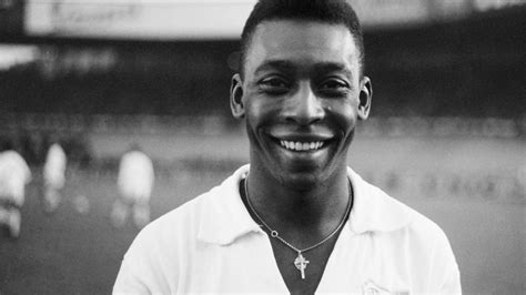 Le Roi Est Mort Légende Du Football Le Brésilien Pelé Est Décédé à