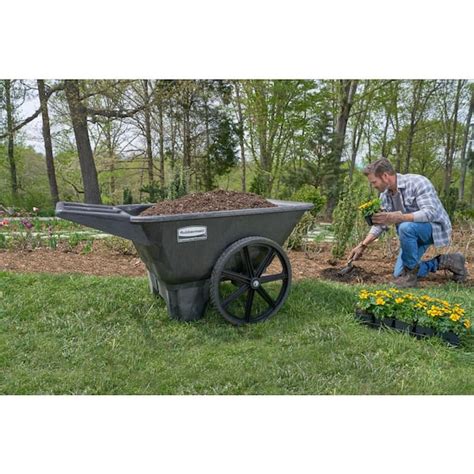 Rubbermaid Garden Cart
