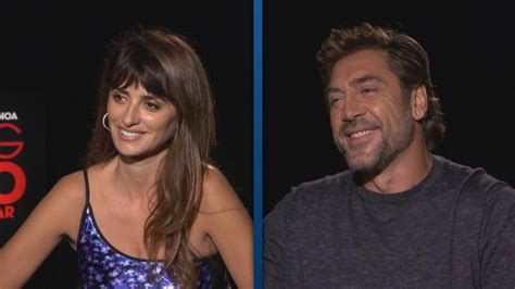 Javier Bardem And Penelope Cruz Kiss