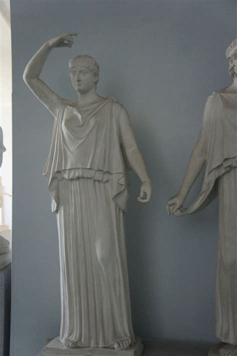 Doric Chiton Statue