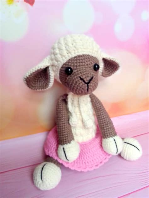 Іграшки ручної роботи чудові вироби створені майстринею Самотужки