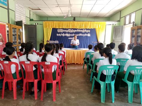 ၇၈ နှစ်မြောက် ပြည်ထောင်စုနေ့အကြို အသိပညာပေးဟောပြောပွဲနှင့် နံရံကပ်စာစောင်ပြပွဲ ဆောင်ရွက