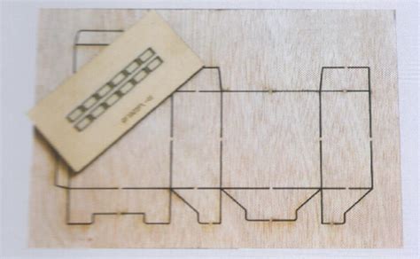 彩盒刀模 惠州激光刀模 惠州雕刻刀模 惠州腐蚀刀模 惠州蚀刻刀模 惠州激光胶板刀模 惠州激光电子板刀模 惠州激光电子板 惠州市安润激光刀模具有限公司