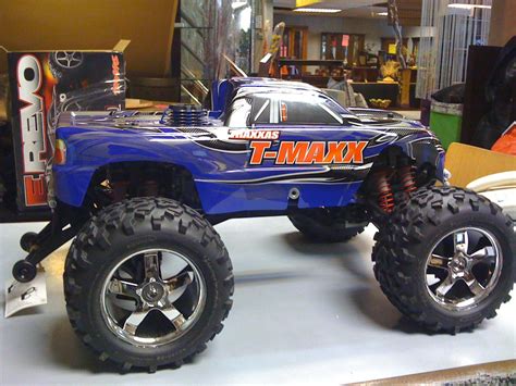 Traxxas Revo 3 3 RTR R C Tech Forums