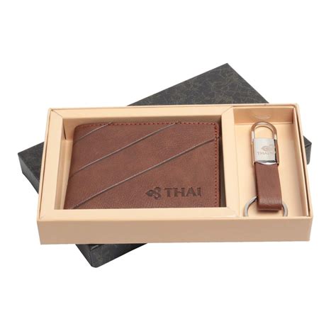 T Set Of Wallet And Key Chain Thai Pyg Corp