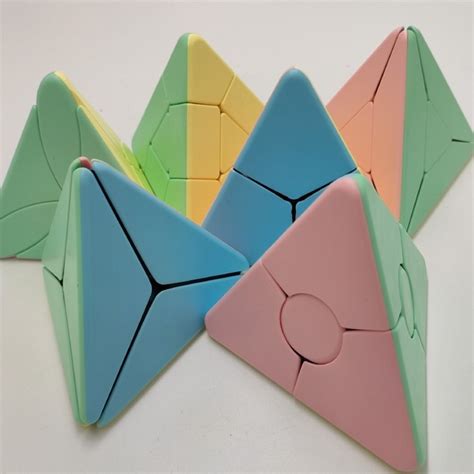 Magic Cube Strange Shape Triangle Pyraminx Maple Leaf Corner Twist Pyraminx Boomerang Bead