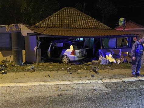 Страшна сообраќајна несреќа вечерва на патот кај Борча има и загинато лице во сообраќајката