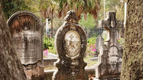 Bonaventure Cemetery Tours Top Tips And Must See Spots Savannah First