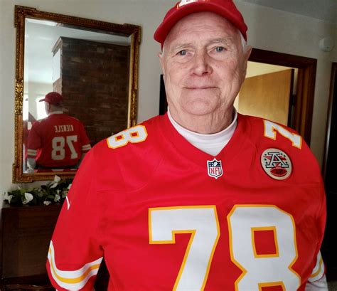 Dennis Kienzle Avis De Décès Gladstone Mo