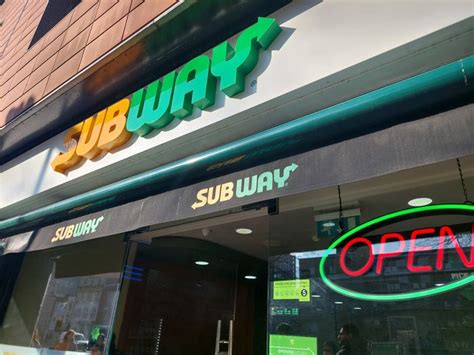 Subway Georgia Store Removed Sign That Said Our Subs Dont Implode