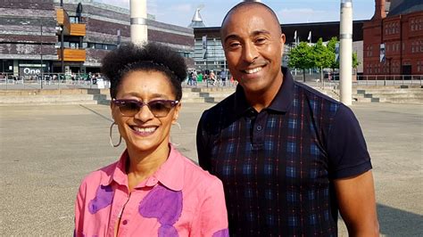 Suzanne Packers Instagram Twitter And Facebook On Idcrawl