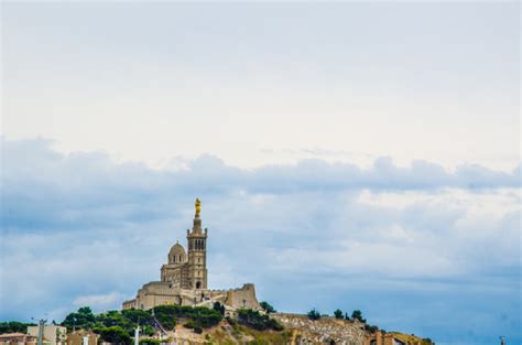 รูปภาพAzzurra – เลือกดูภาพถ่ายสต็อก เวกเตอร์ และวิดีโอ3,047 | Adobe Stock