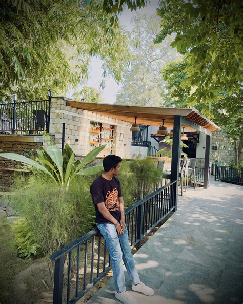 mayank maurya ☮️🕊️💫 instagram