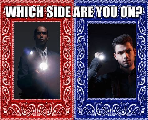 How Do You Hold Your Flashlight Rmemes