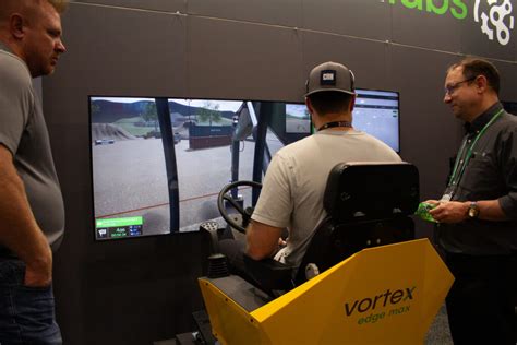 Cm Labs Launches Intellia Simulation Training System For Heavy Equipment Operators Ohs Canada