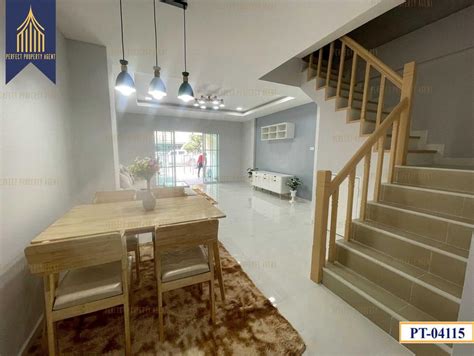 ขาย ทาวน์เฮ้าส์ เคซี คลัสเตอร์ 7 ซอยรวยบุญ ไทยรามัญ หทัยราษฎร์ แต่งใหม่พร้อมเฟอร์นิเจอร์ Ennxo