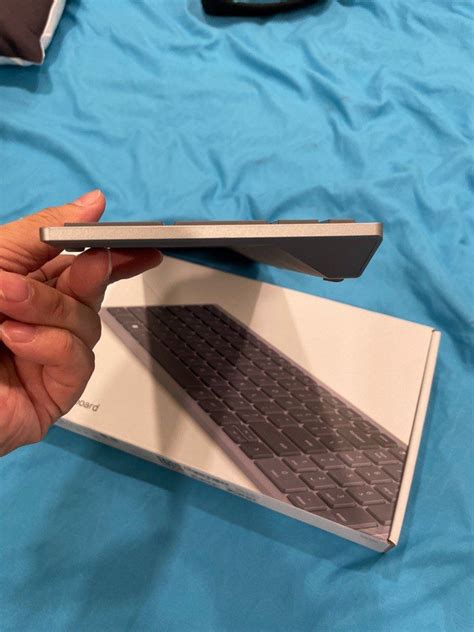 Dell Kb740 Compact Multi Device Wireless Keyboard Computers And Tech Parts And Accessories