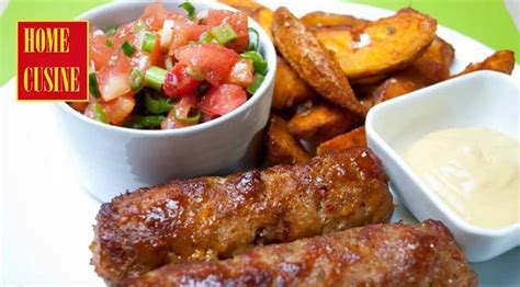 Рецепта за домашни кебапчета на фурна с домати и картофи кулинарно бг