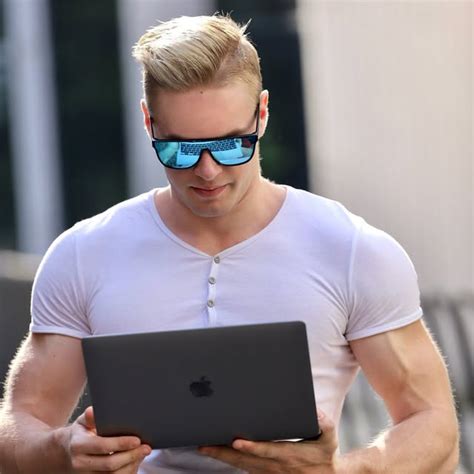 Martin Filippov Teacher It Lead Seo Smm Martinfilippov