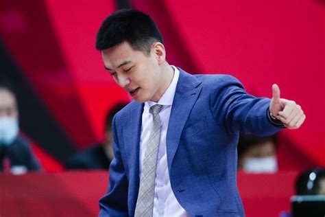 为何常去现场看比赛杨鸣展谦虚一面我资历尚浅就需要多学习 凤凰网视频 凤凰网