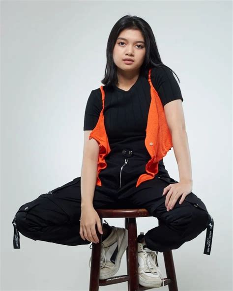 Afiqah Iya Beranjak Dewasa Makin Cantik Deh