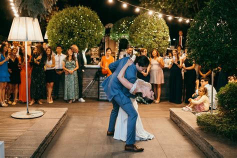 Сватба Къщата с часовника градинска сватба в София Снимки