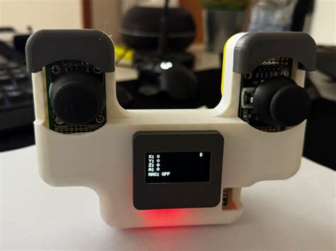 Arduino 通用游戏手柄 来自 Andrea Makerworld:免费下载 3d 模型 Arduino 通用游戏手柄 来自 Andrea Makerworld:免费下载 3d 模型