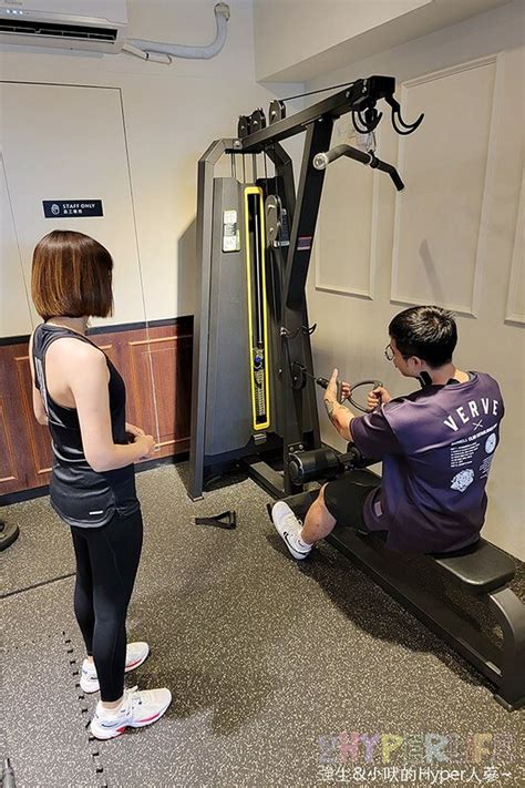 台中女性友善健身房推薦，免綁會籍可採一對一或一對二上教練課，還有運動按摩協助放鬆哦～ 旅遊 Walkerland窩客島