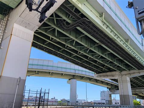 高速道路の高架下 無料写真フリー素材のダウンロードサイトもある