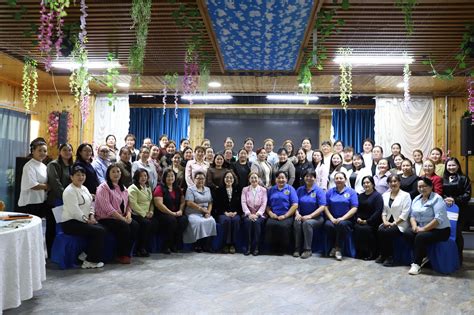 “Сургуулийн өмнөх боловсролын сургалтын хөтөлбөрийн шинэчлэл” сэдэвт сургалт болов