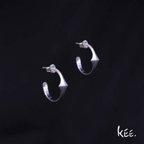 기주얼리 십자무늬 귀걸이 삼국시대 금세공 시리즈 여자귀걸이 심플 위시버킷