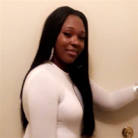 Lisha Lisha Threads Say More