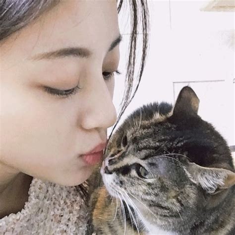 Ghim Của ᅠ ♡ Trên 모래 위에 우리 둘 이름 새기기