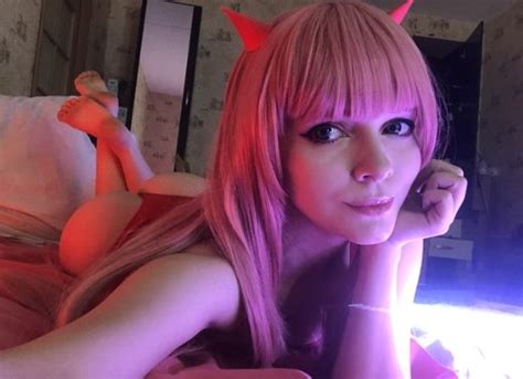Zero Two Made A Selfie For You Do You Like Her ~ By Evenink Cosplay Porn Pic Eporner