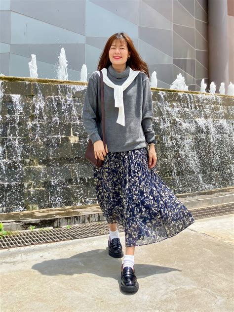 ดูไอเดียสไตล์การแต่งตัวสำหรับ「ชุดกระโปรง Airism คอตตอน แขนสั้น、เสื้อคาร์ดิแกน กันยูวี Uv