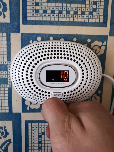 Обзор от покупателя на Датчик утечки газа Rubetek Kr Gd13 — интернет магазин ОНЛАЙН ТРЕЙД РУ