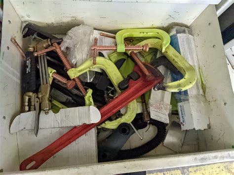 7 DRAWER TOOL CABINET LOCKER WITH CONTENTS ASSORTED TOOLS SOCKETS WRENCHES HAMMERS CLAMPS