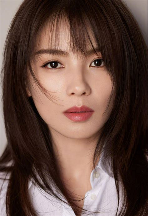 没有一丝皱纹！43岁刘涛怼脸拍状态在线凤凰网