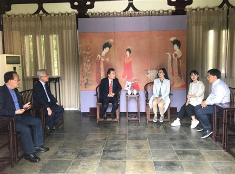 韩国庆州崔氏中央宗亲会名誉会长 崔炳柱一行参访崔致远纪念馆 最新动态 景区资讯 扬州汉陵苑